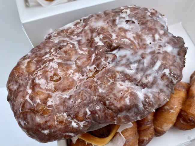 Dales Donuts Delight - Only In Arkansas