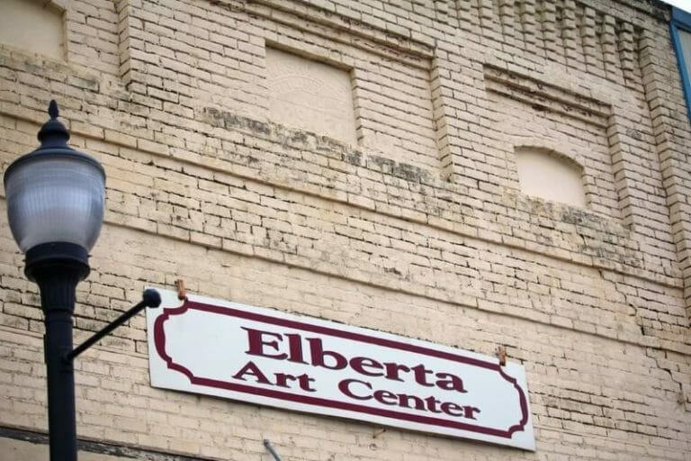 Historic Theaters of Nashville - Only In Arkansas